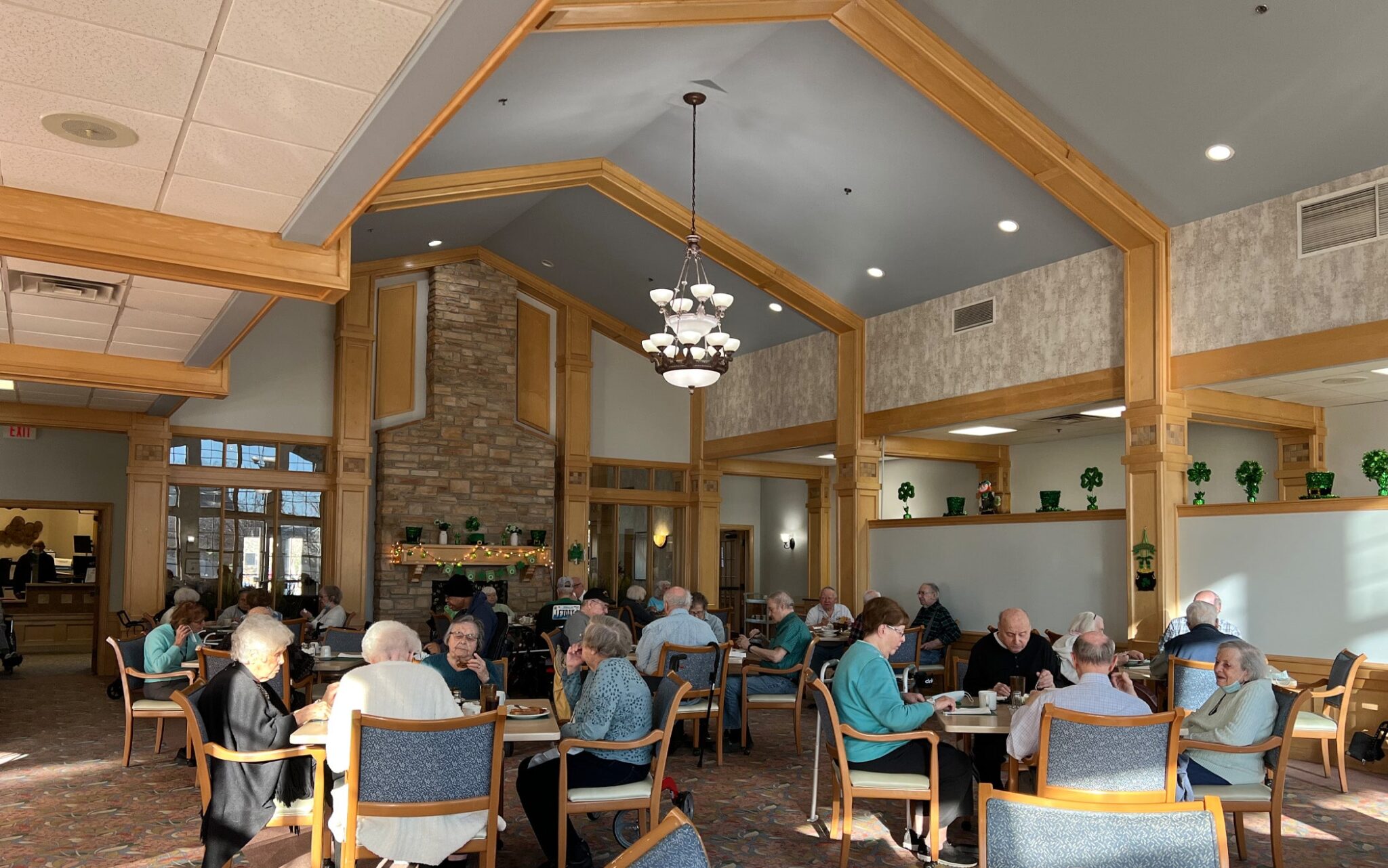 Restaurant Dining - Timbers of Shorewood